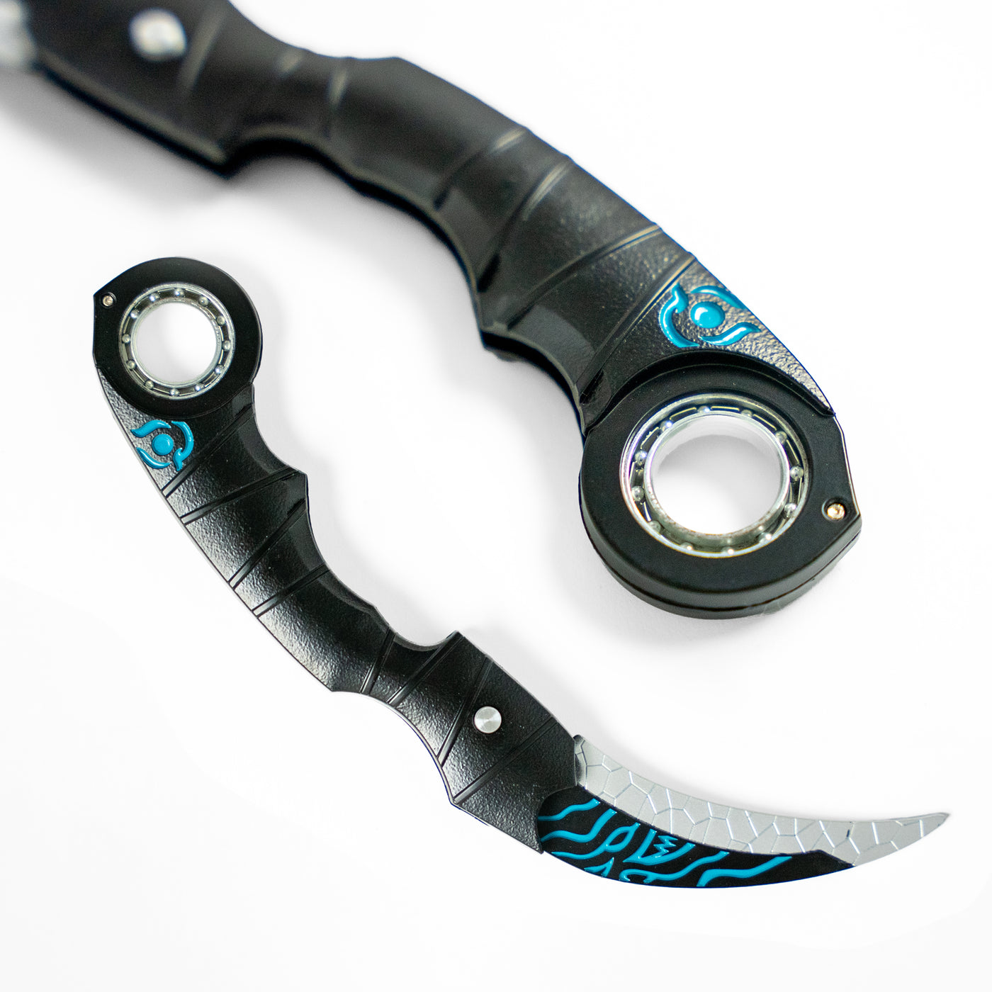 Karambit Fidget Spinner — Fire and Steel
