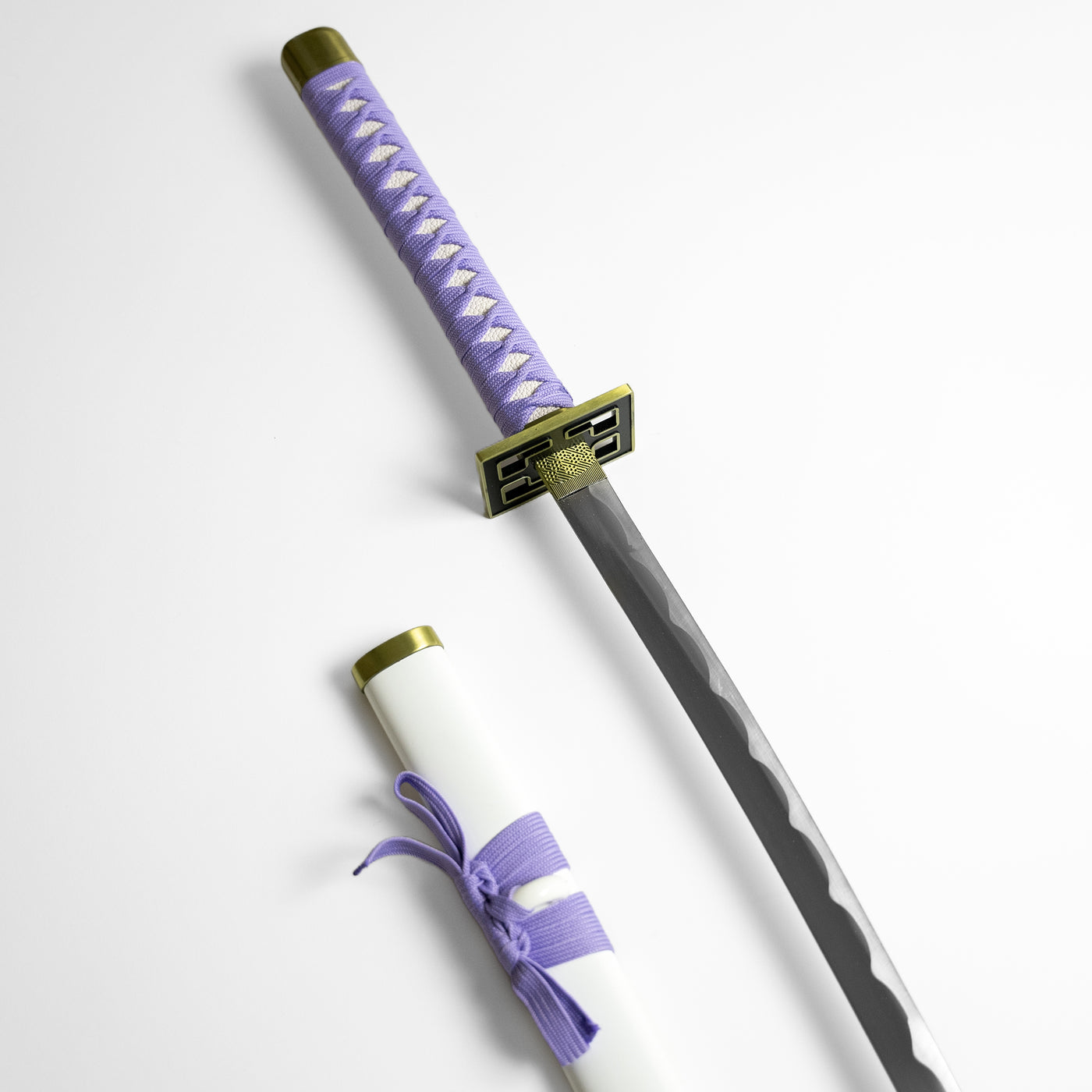 Kuchiki Byakuya's "Senbonzakura" Katana (Byakuya Sword) — Fire and Steel