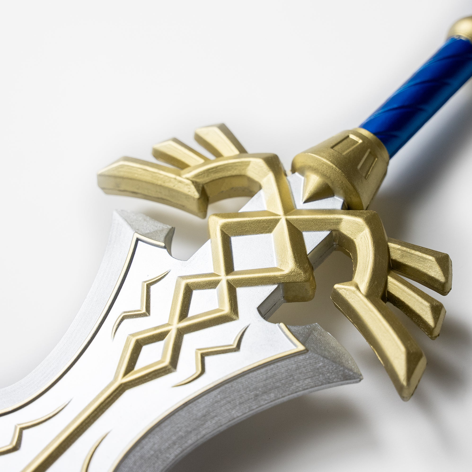 Royal Claymore Sword (High Density Foam) — Fire and Steel